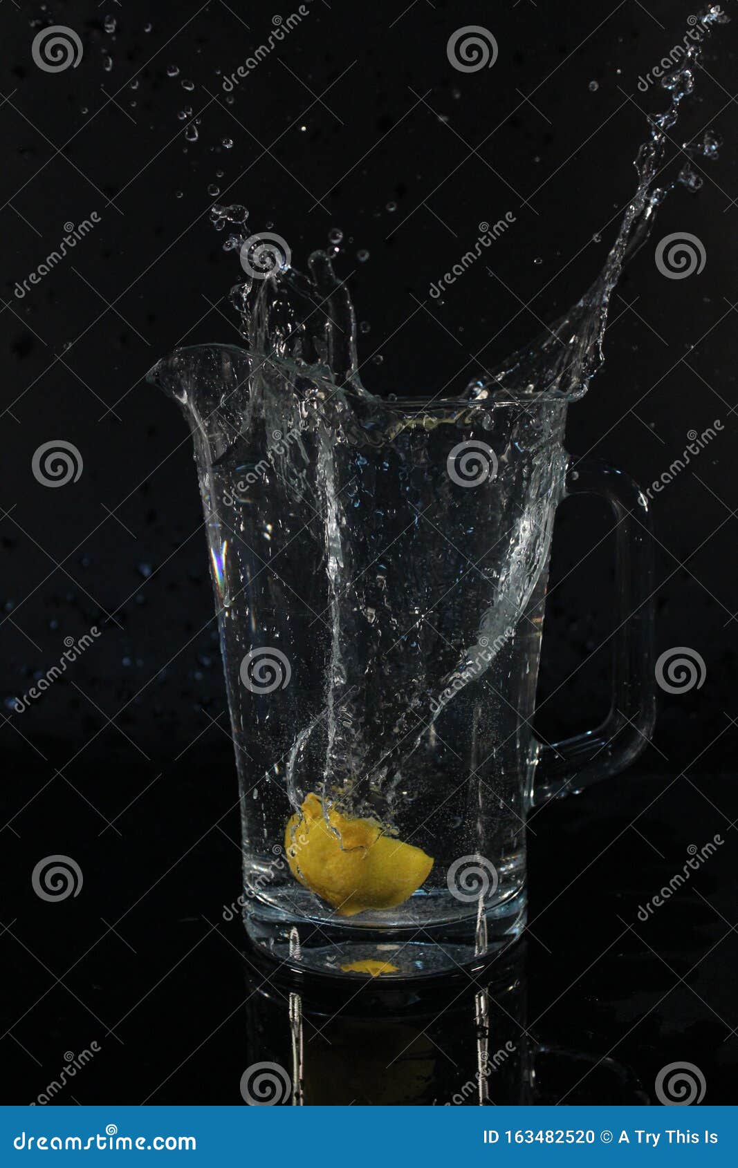 Fast Shutter Wave Detail Stock Photography | CartoonDealer.com #170818190