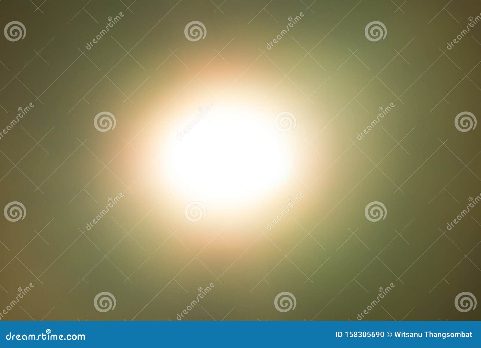 Yellow Light Flare Special Effect on Black Background , Concert ...