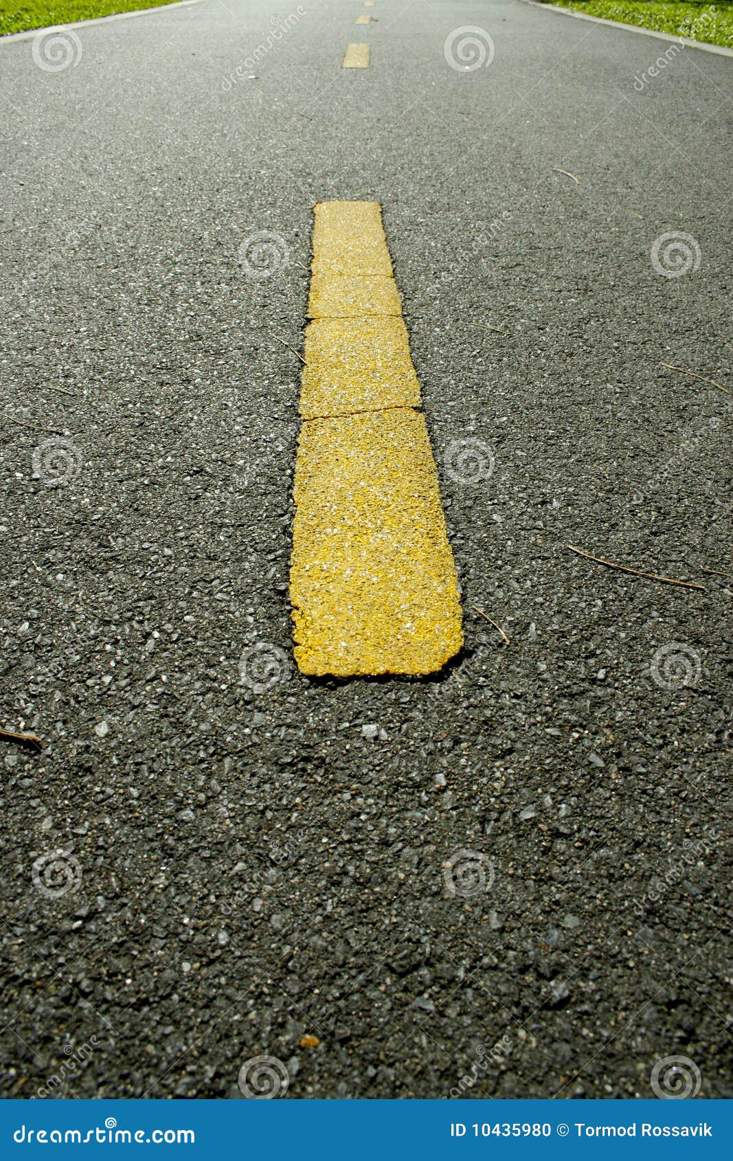 Yellow Line stock photo. Image of tarmac, street, freeway - 10435980
