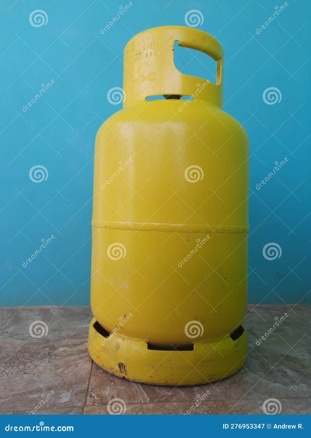 Yellow lpg cylinder stock image. Image of cylinder, yellow - 276953347
