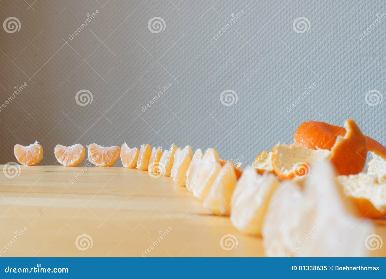 Yellow mandarins in a line stock image. Image of vitamins - 81338635