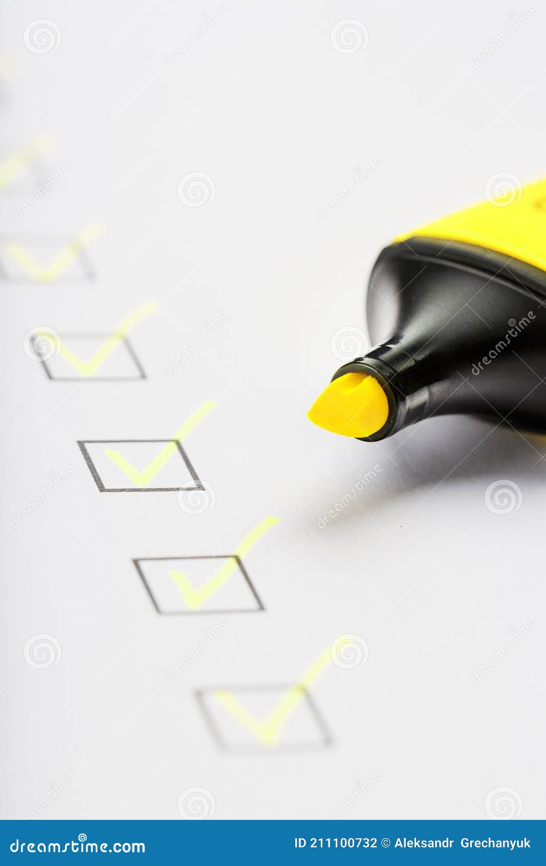 Yellow Marker with Markers on the Checklist Sheet Stock Photo - Image ...