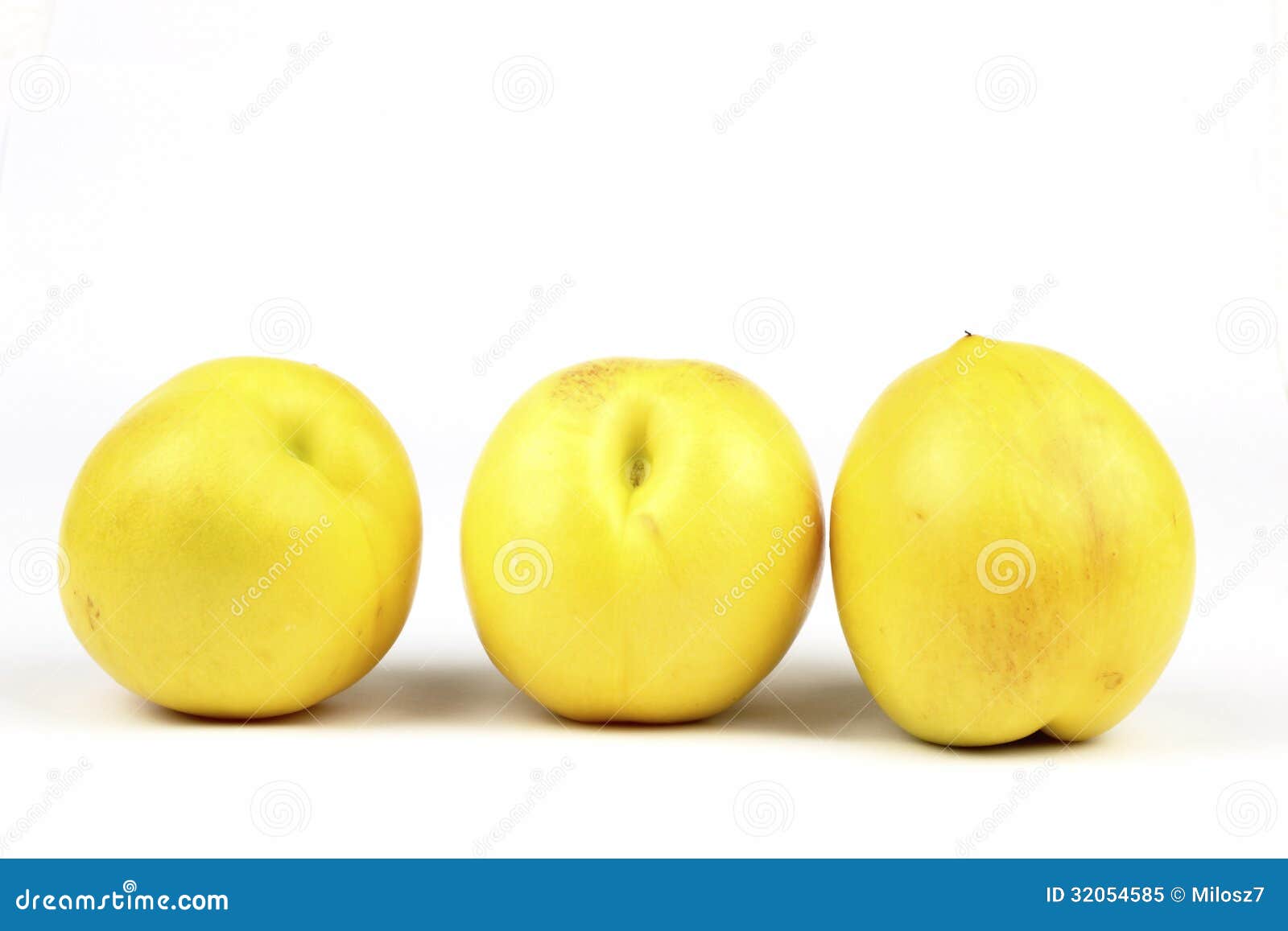 Yellow nectarines stock image. Image of refreshment, vegetarian - 32054585