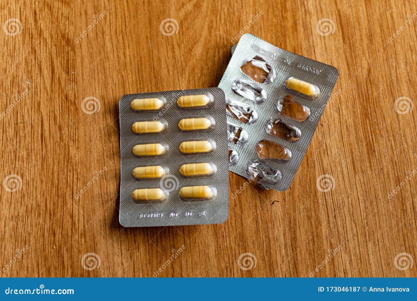 Yellow, Oval-shaped Tablets in Capsules, Absorbable Shell with Powder ...