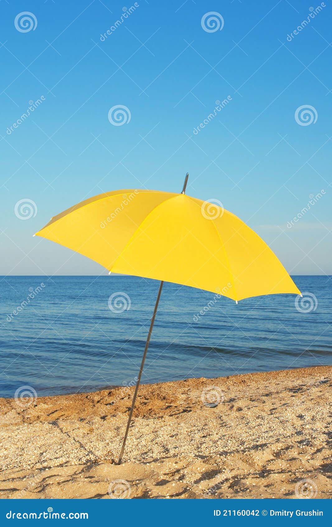 Yellow parasol stock photo. Image of romance, calm, vacation - 21160042
