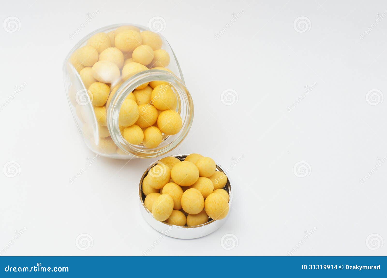 Yellow peanuts in jar stock photo. Image of breakfast - 31319914