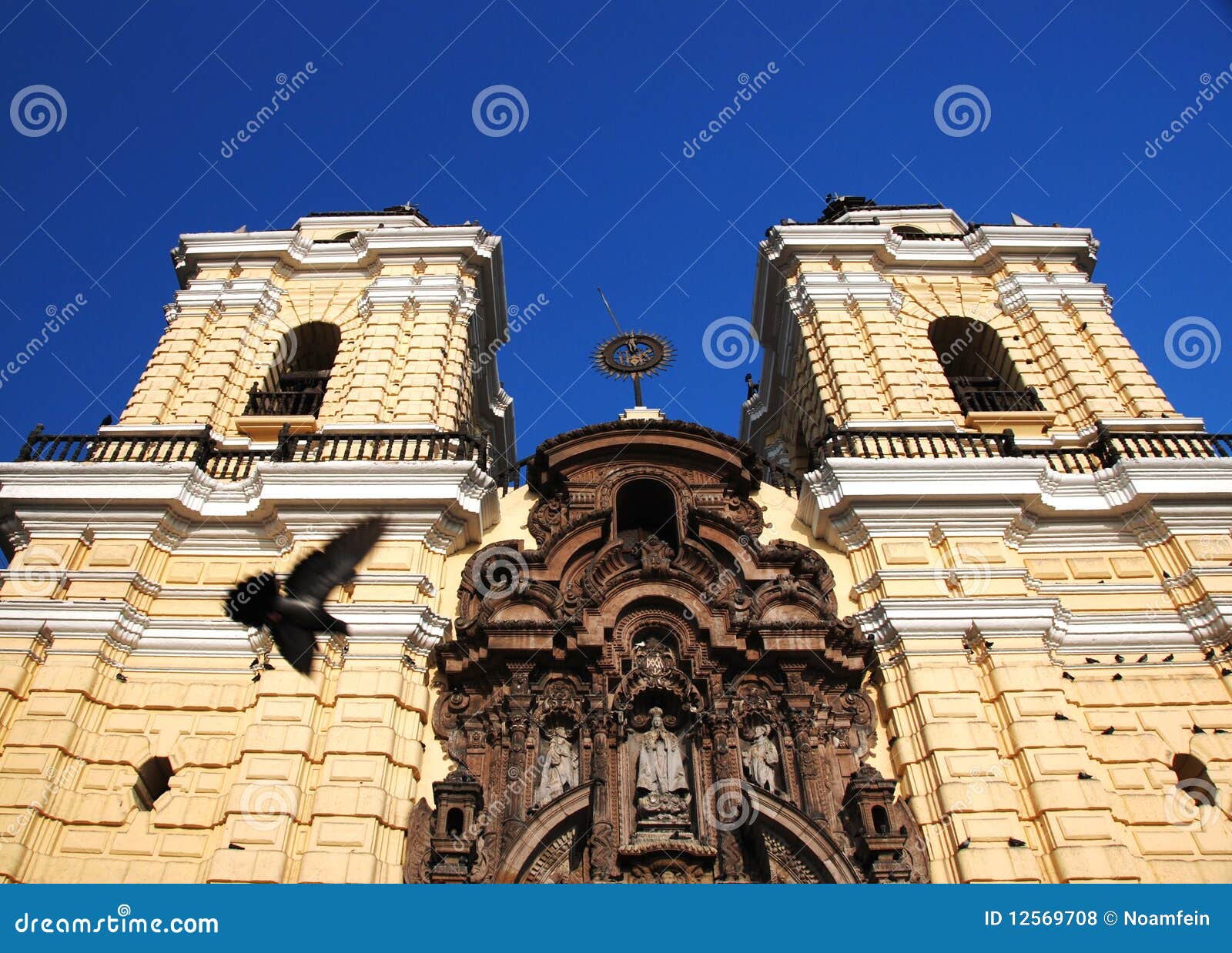 Yellow Peruvian church stock photo. Image of peruvian - 12569708