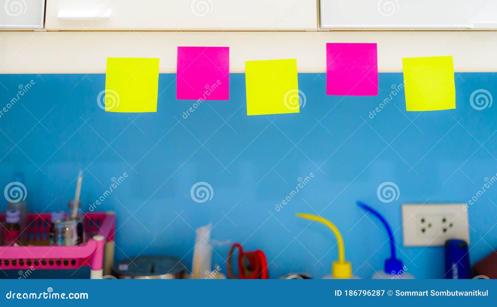 Yellow and Pink Reminder Sticky Note on Board in Hospital, Empty Space ...