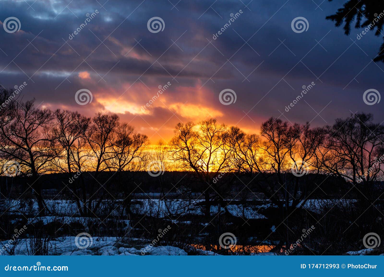 Yellow-red Rays of the Sun in the Sky during Sunset Stock Image - Image ...