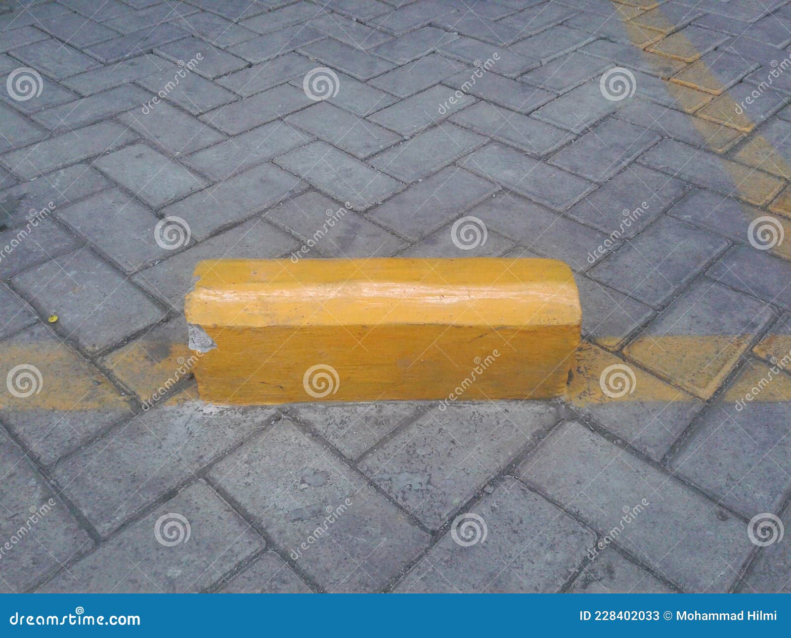 Yellow Road Divider in Motorcycle Parking Stock Image - Image of lane ...