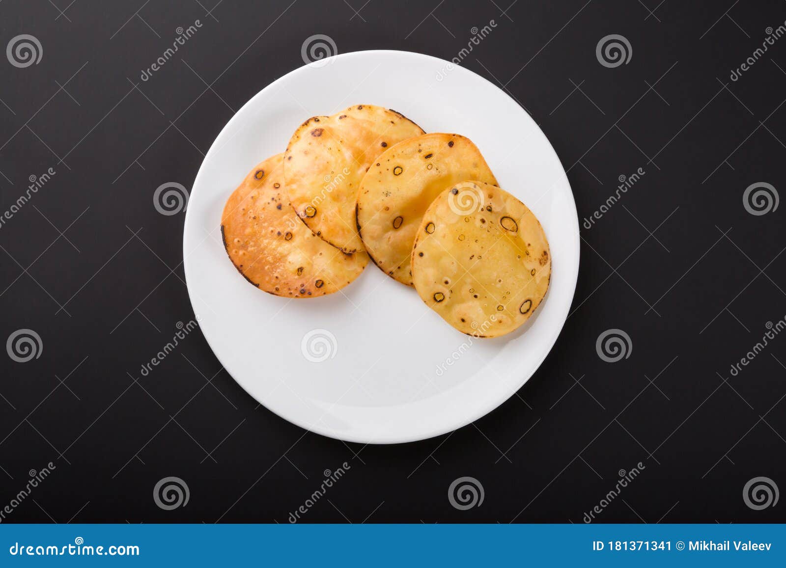 Yellow round potato chips stock image. Image of guacamole - 181371341