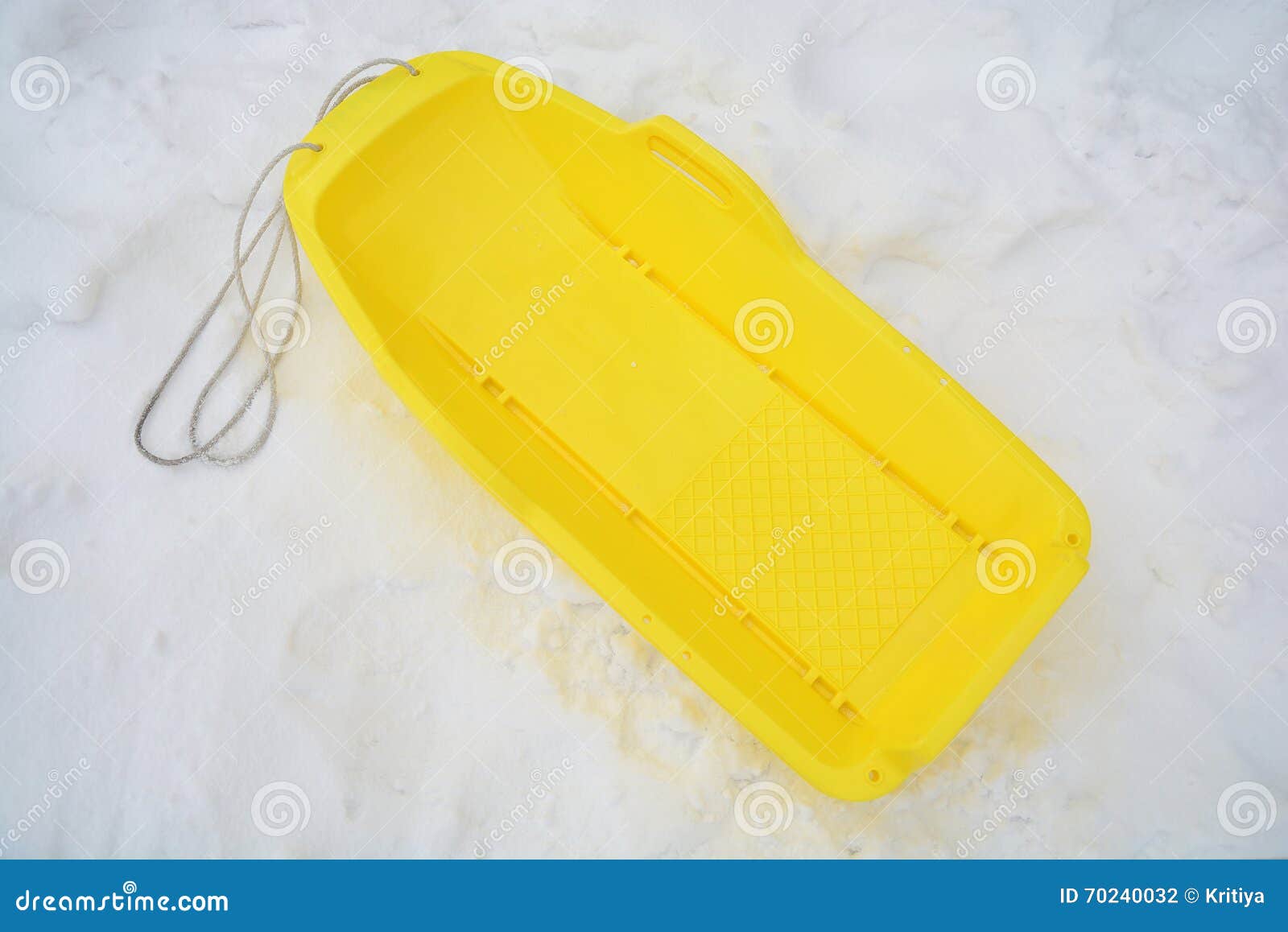 Yellow sled with snow stock photo. Image of freigestellt - 70240032