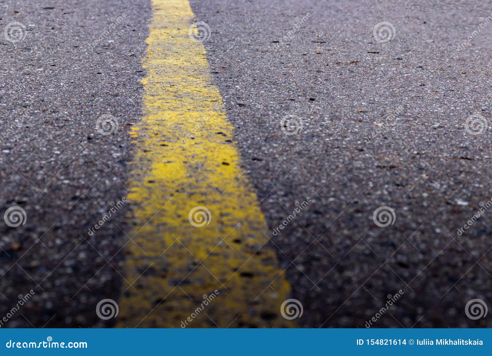 Yellow Solid Line, Grunge Single Road Marking on Asphalt, Background ...