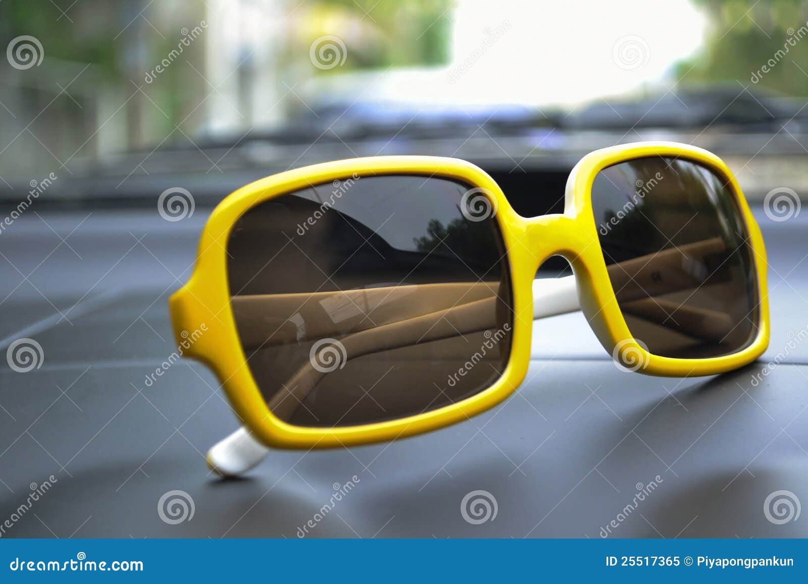 Yellow Sunglasses1 stock image. Image of gradient, branch - 25517365