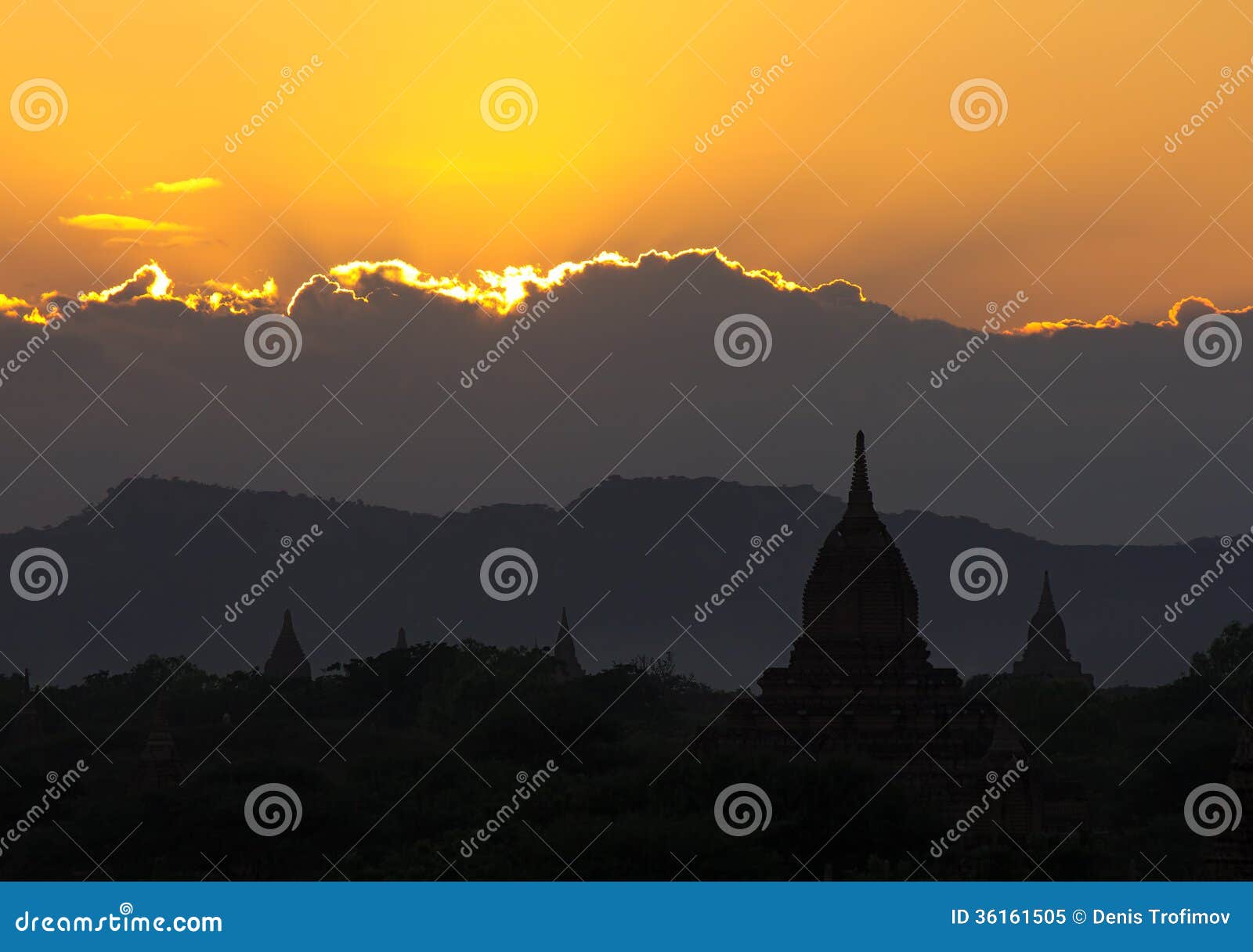 Yellow sunset over Bagan stock image. Image of panoramic - 36161505