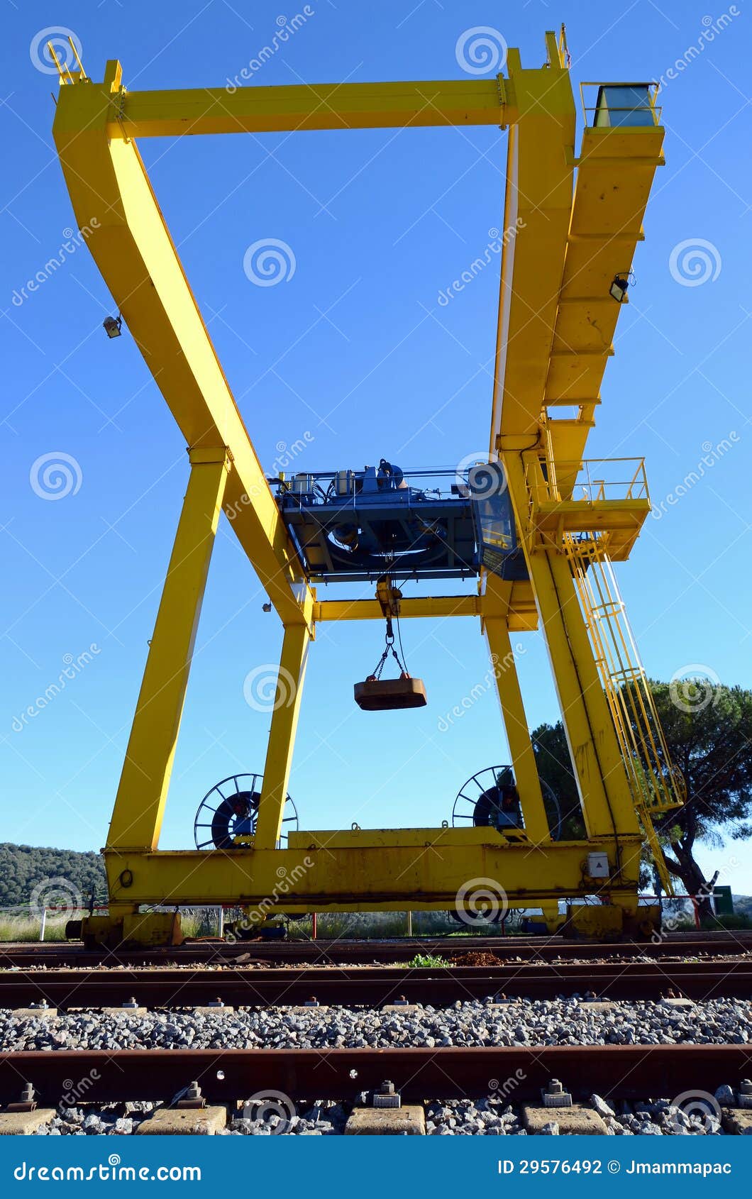Loading Unloading Platform Stock Images - Download 476 Royalty Free Photos