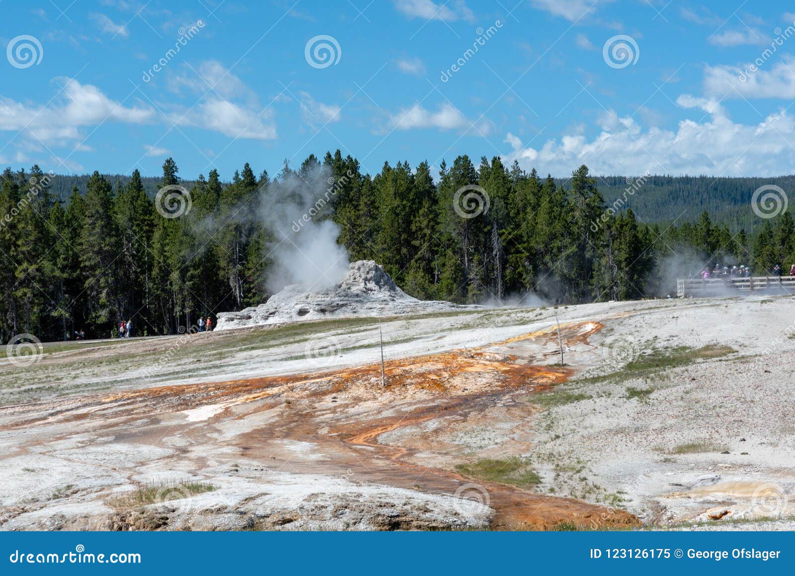 A Yellowstone Hot Spring editorial image. Image of park - 123126175