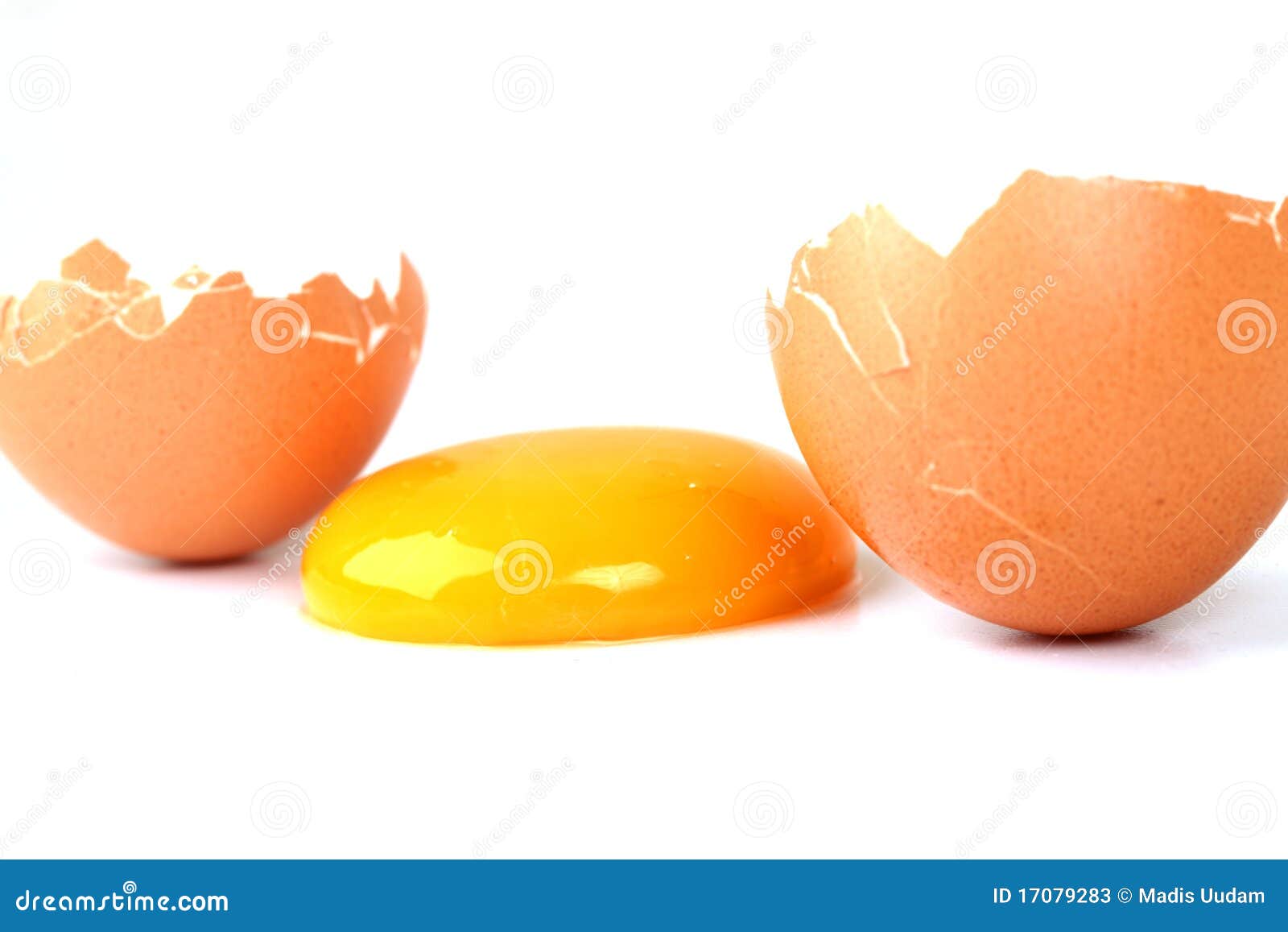 Yema de huevo imagen de archivo. Imagen de color, comestibles - 17079283