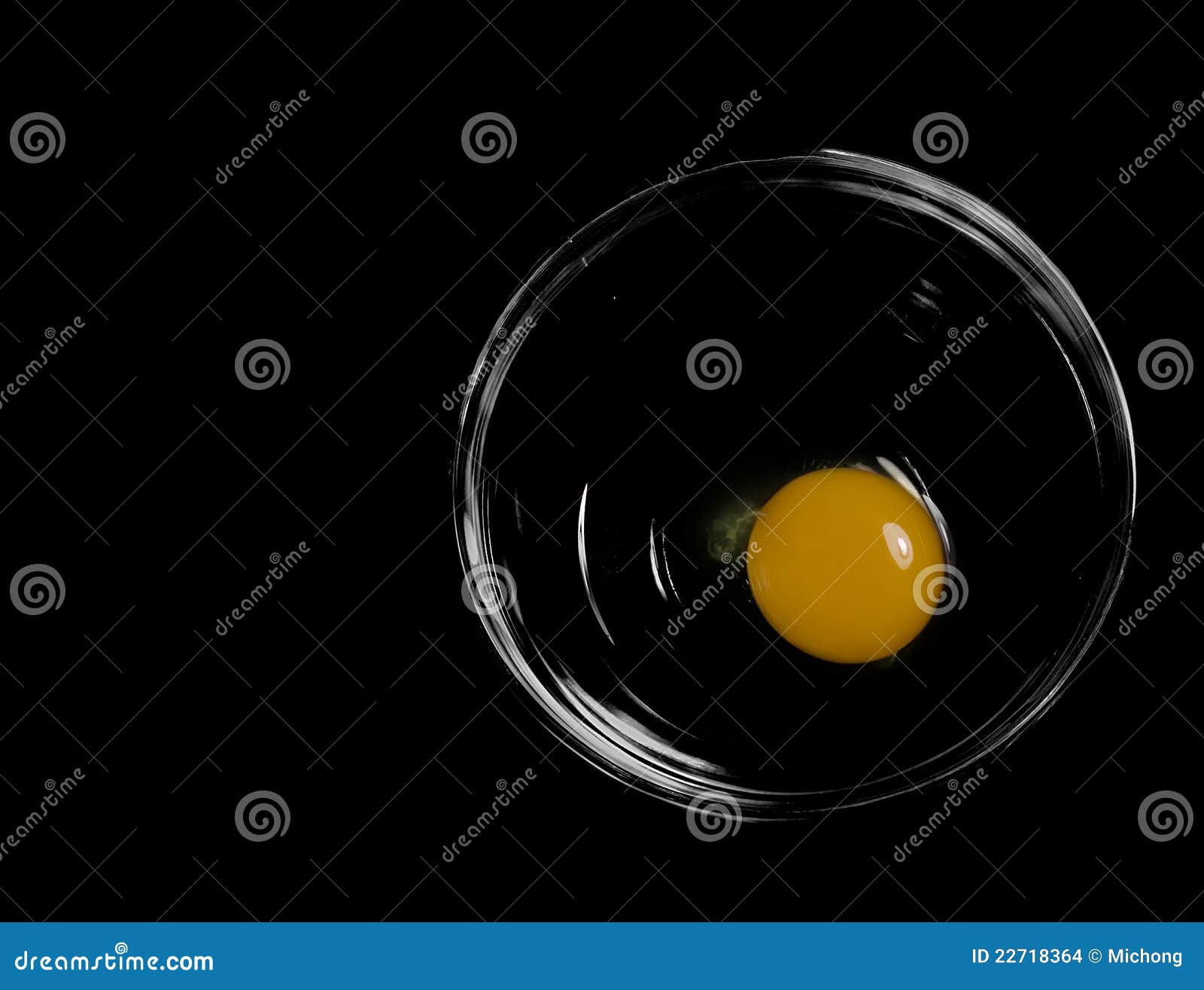 Yema de huevo foto de archivo. Imagen de cocina, coma - 22718364