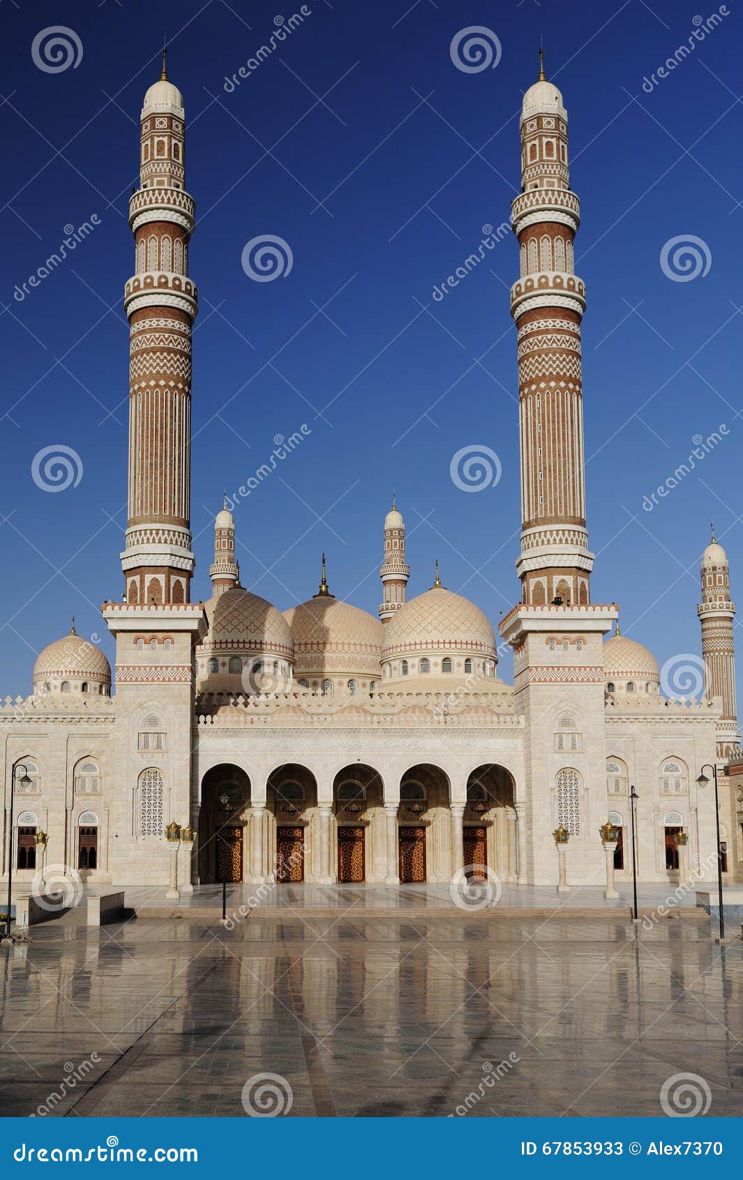 Yemen. Saleh Mosque in Sanaa Stock Image - Image of minaret, muslim ...