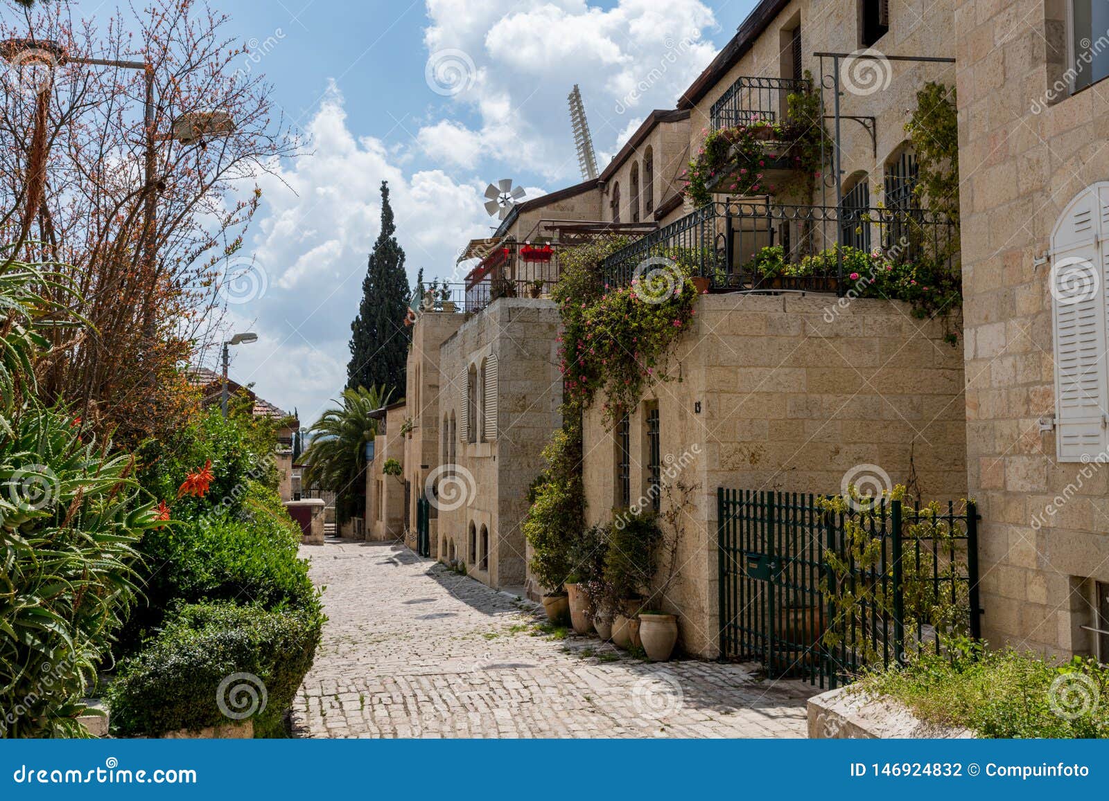 Yemin Moshe District Jerusalem Stock Photo - Image of moshe, porch ...