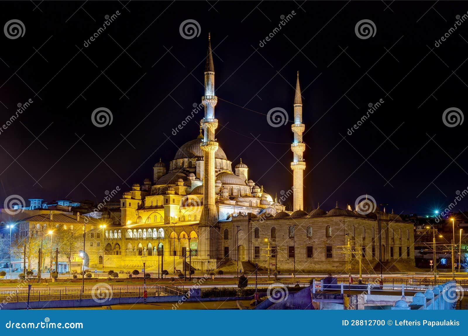 Yeni Cami by Night, Istanbul, Turkey Stock Photo - Image of ...