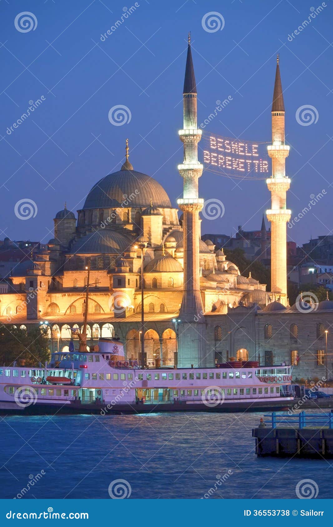 Yeni Camii Mosque stock photo. Image of culture, worship - 36553738