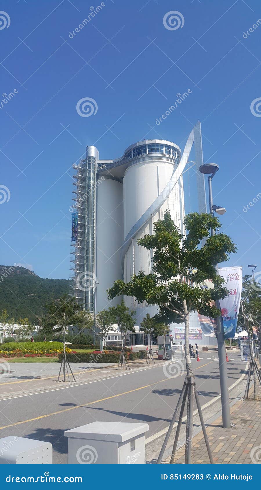 Yeosu Sky Tower editorial stock photo. Image of tower - 85149283
