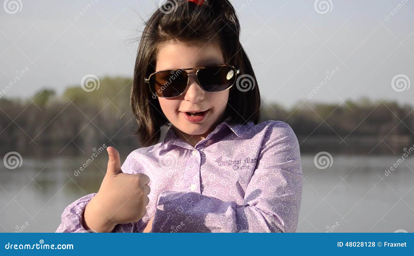 Yes kid... it s all ok! stock footage. Video of thinking - 48028128