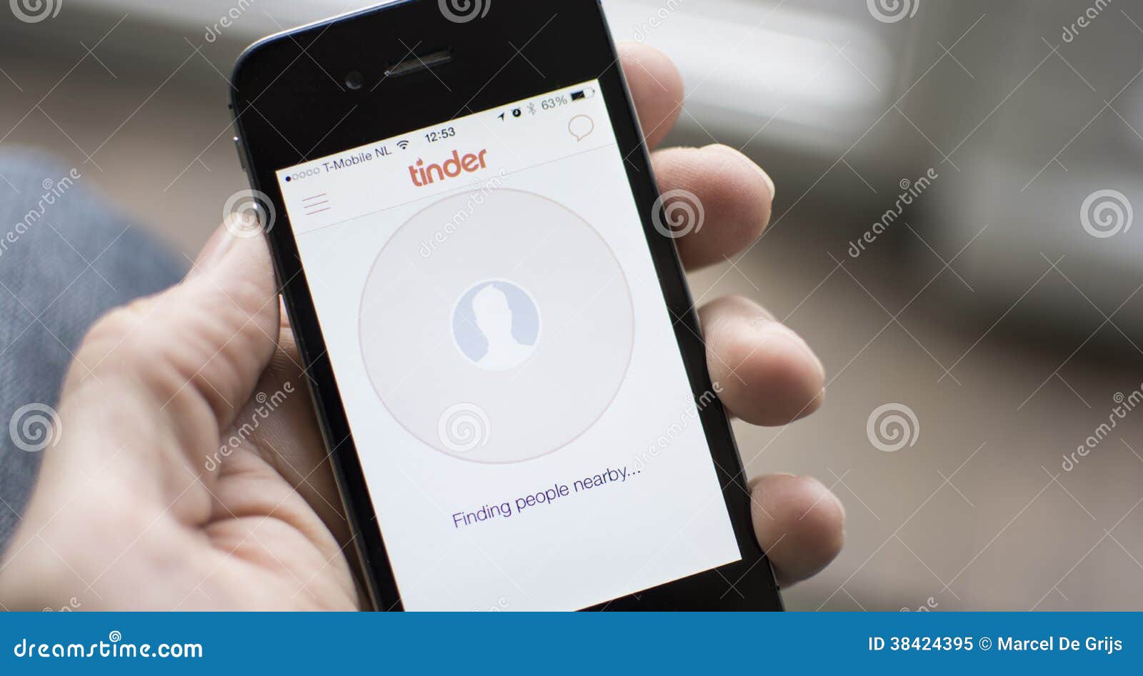 Yesca app imagen editorial. Imagen de cuadro, muchacho - 38424395