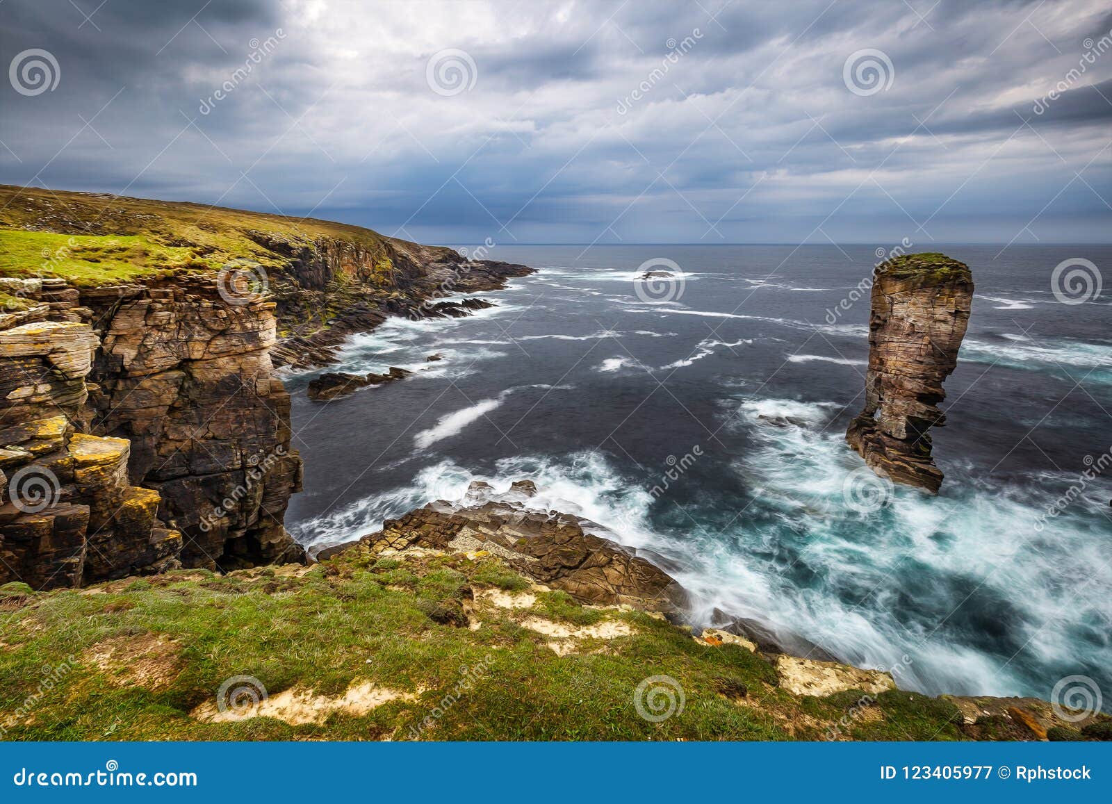 Yesnaby Cliffs on Orkney Islands Stock Image - Image of britian, waves ...