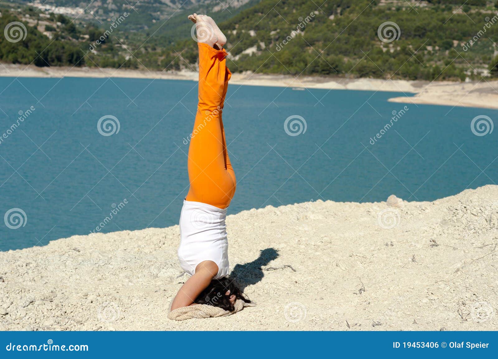 Yoga handstand stock photo. Image of sunshine, hispanic - 19453406