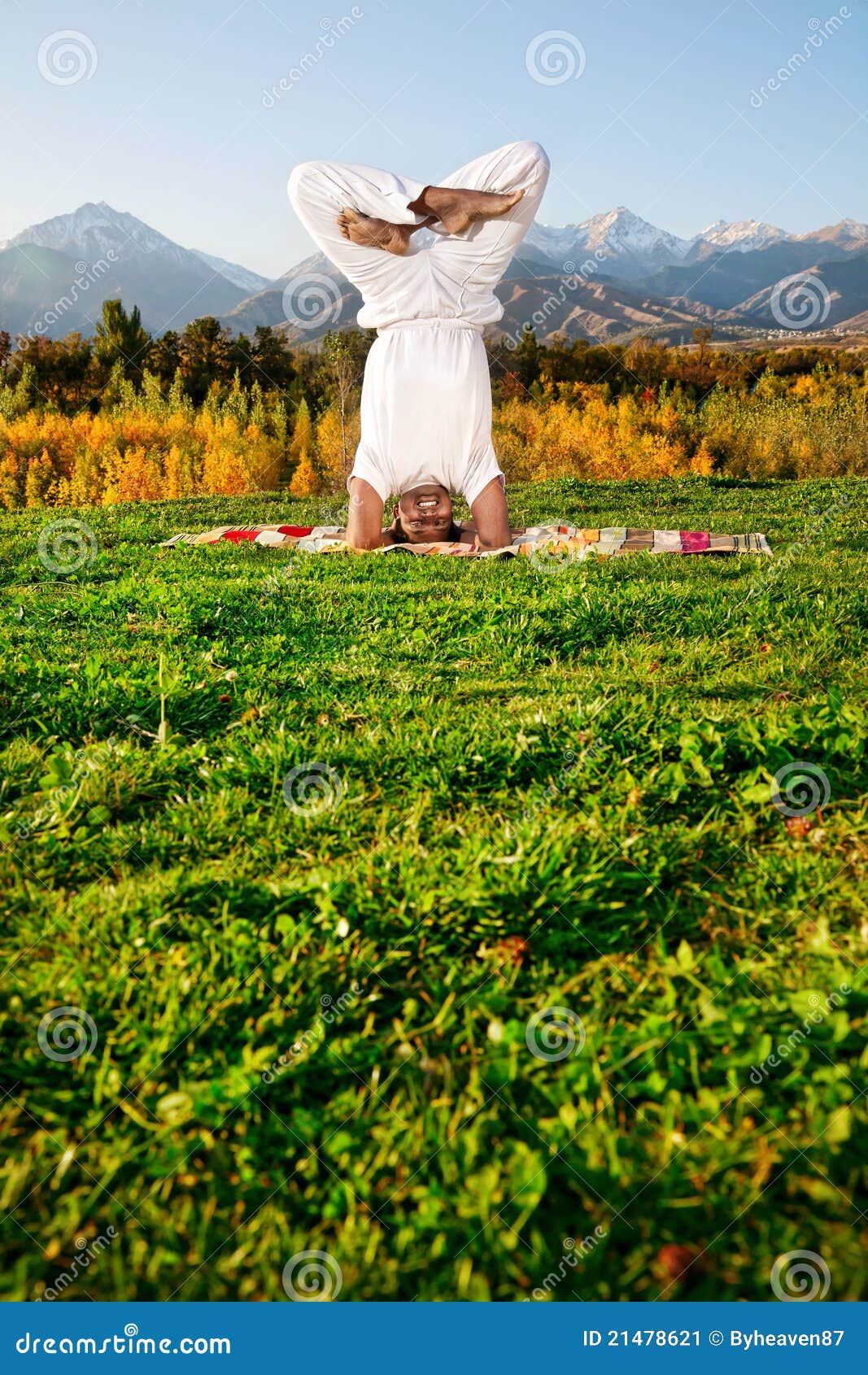 Man Without Head Standing Catching Pose Visual Human.Covid-19 Corona ...