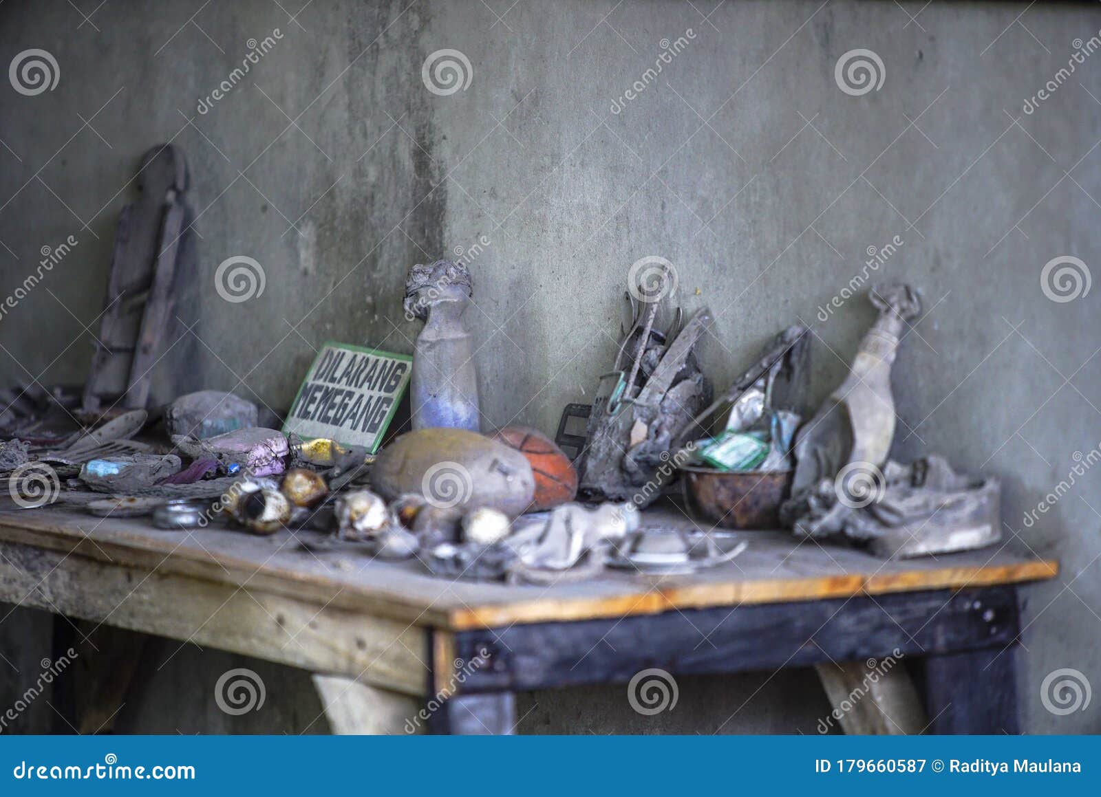 House after the Eruption of Volcano Merapi in 2010 Editorial ...