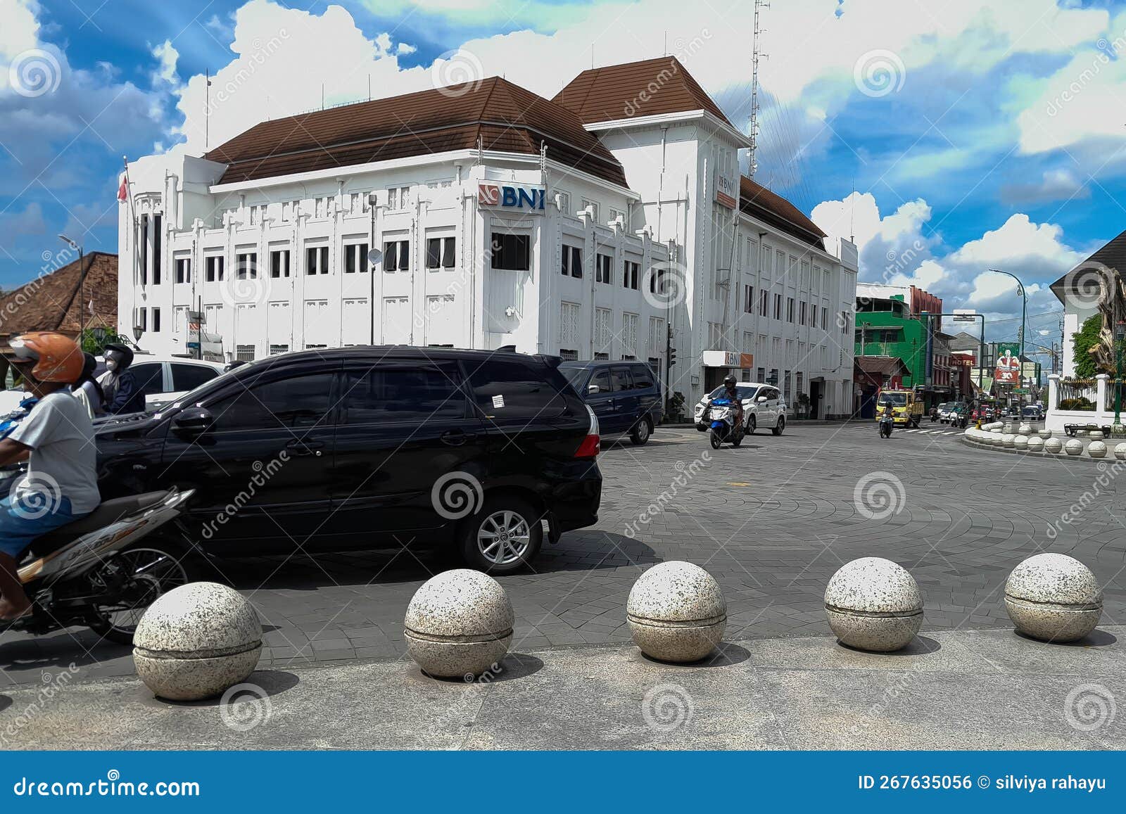 Yogyakarta, Indonesia - January 12,2023 : Traffic Activity at the Zero Kilometer Point in ...