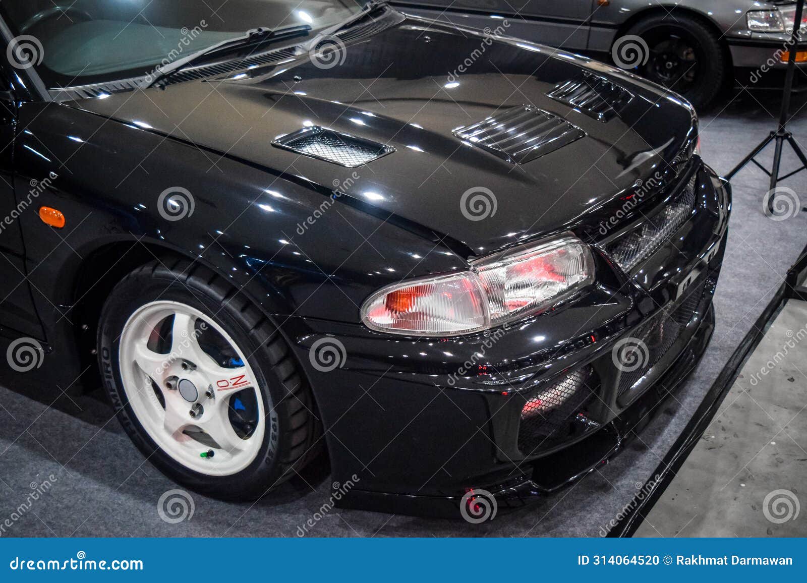 Black Mitsubishi Lancer Evolution III in Black Auto Battle Yogyakarta ...