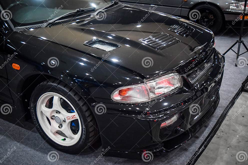 Black Mitsubishi Lancer Evolution III in Black Auto Battle Yogyakarta ...