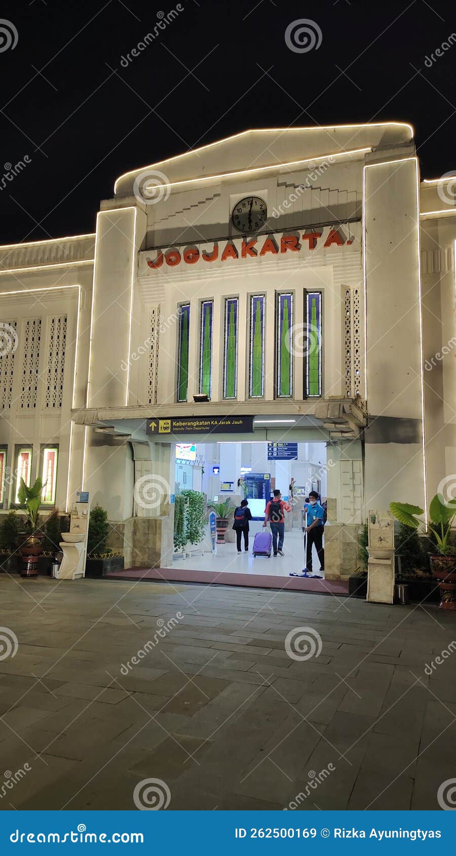 Yogyakarta Station Entrance Editorial Stock Image - Image of place ...