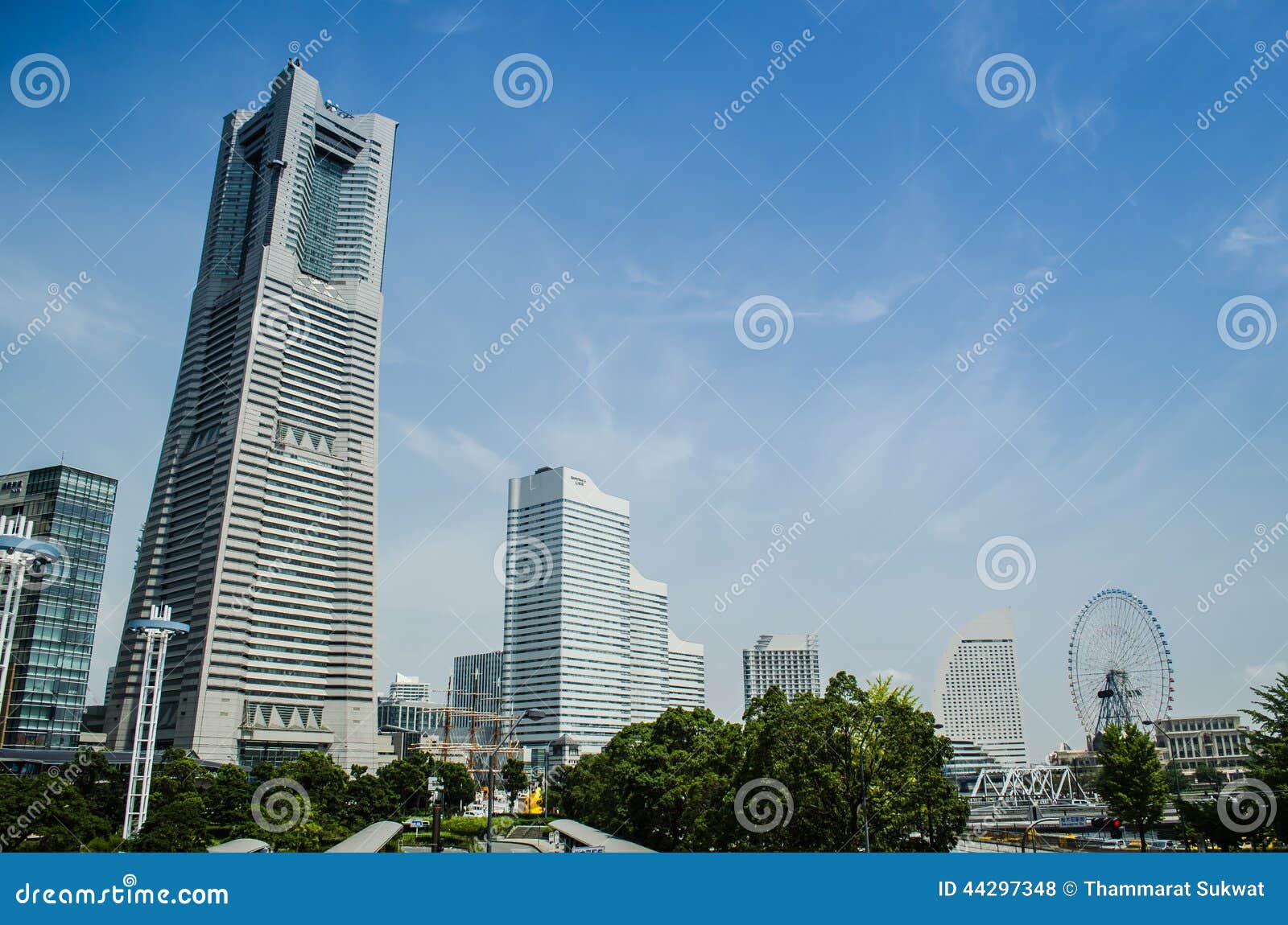 Yokohama landmark tower editorial stock photo. Image of mirai - 44297348