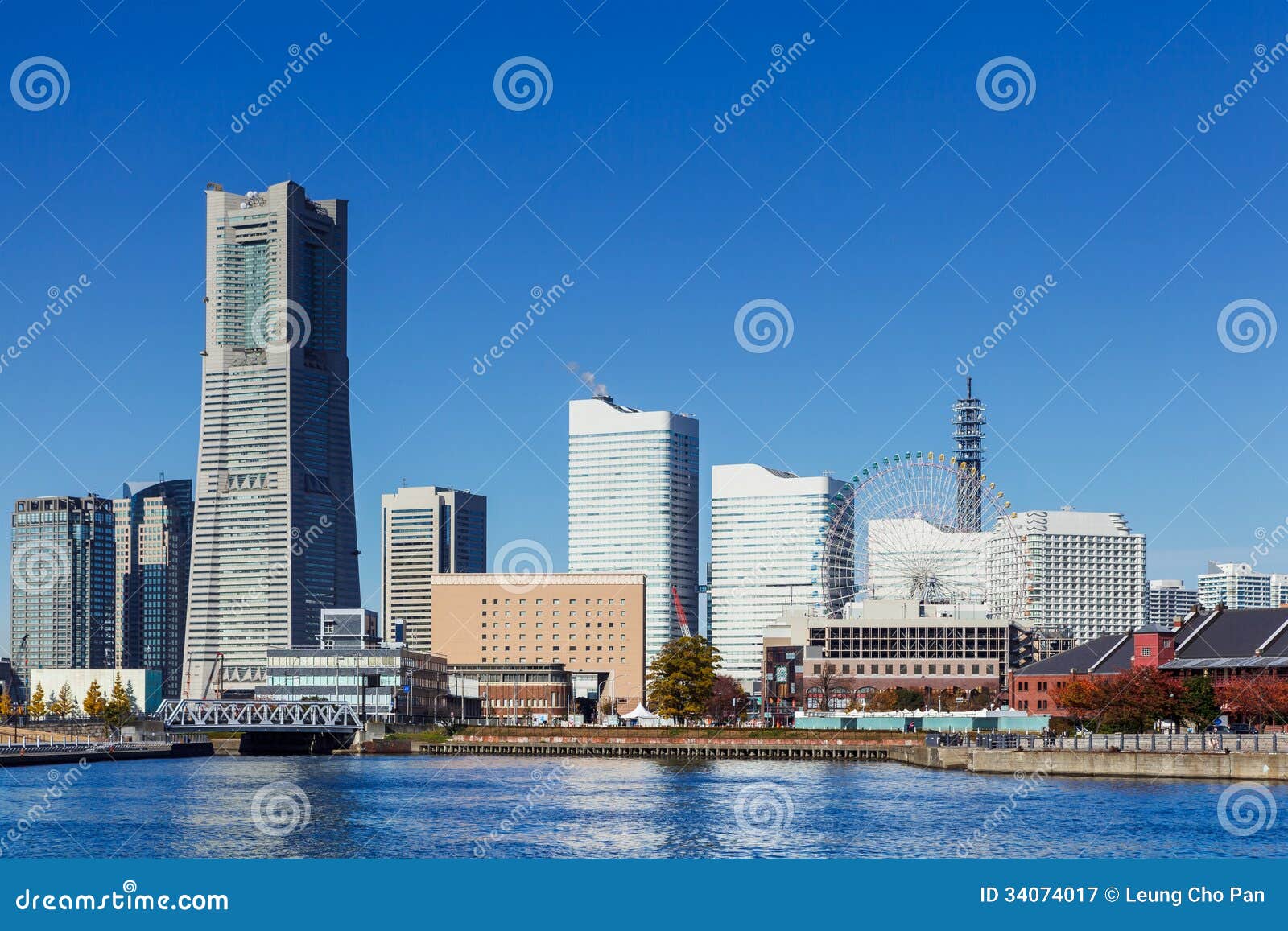 Yokohama skyline in Japan stock image. Image of ferris - 34074017