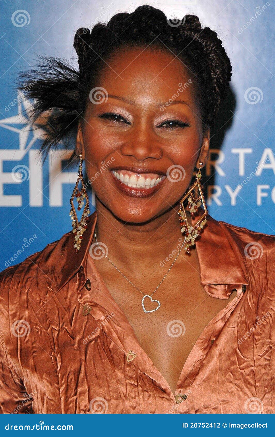 Yolanda Adams editorial photography. Image of featuring - 20752412