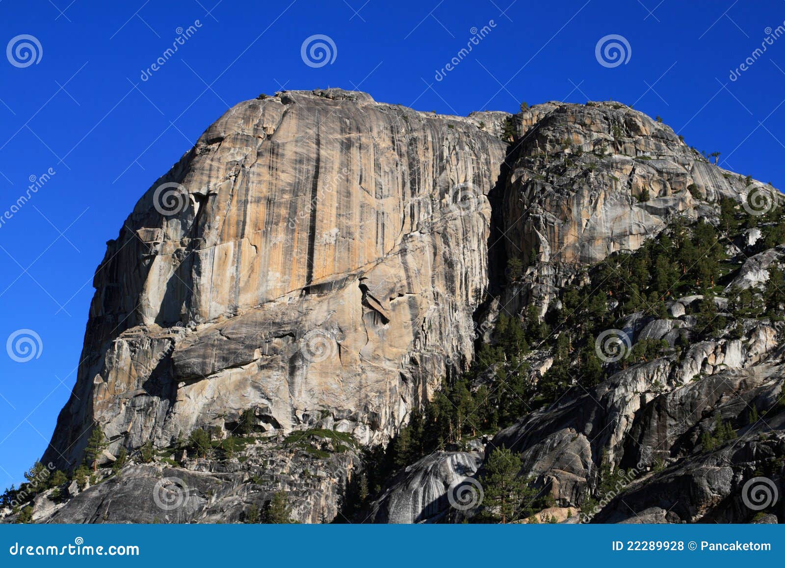 Yosemite cliffs stock photo. Image of steep, natural - 22289928
