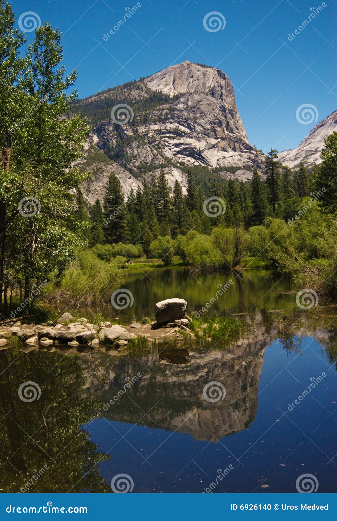 Yosemite valley lake stock photo. Image of tree, united - 6926140