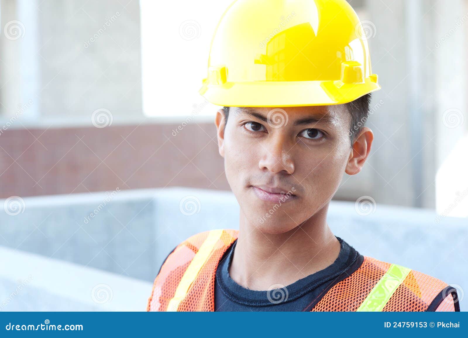 Young Asian Construction Worker Stock Image - Image of male, young ...