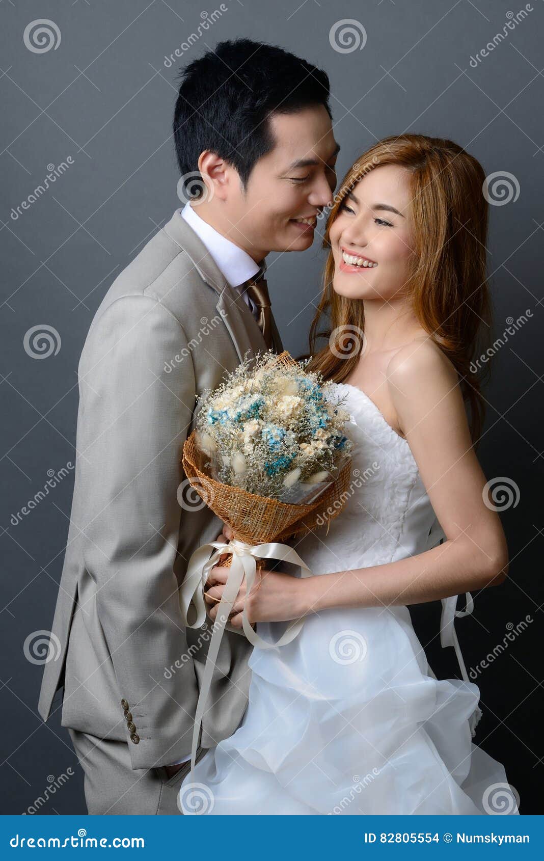 Young Asian Groom and Bride Posing and Smiling in Studio for Wed Stock ...