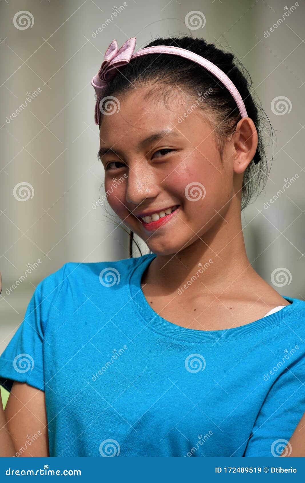A Smiling Young Diverse Girl Stock Image Image Of Smiling Pretty