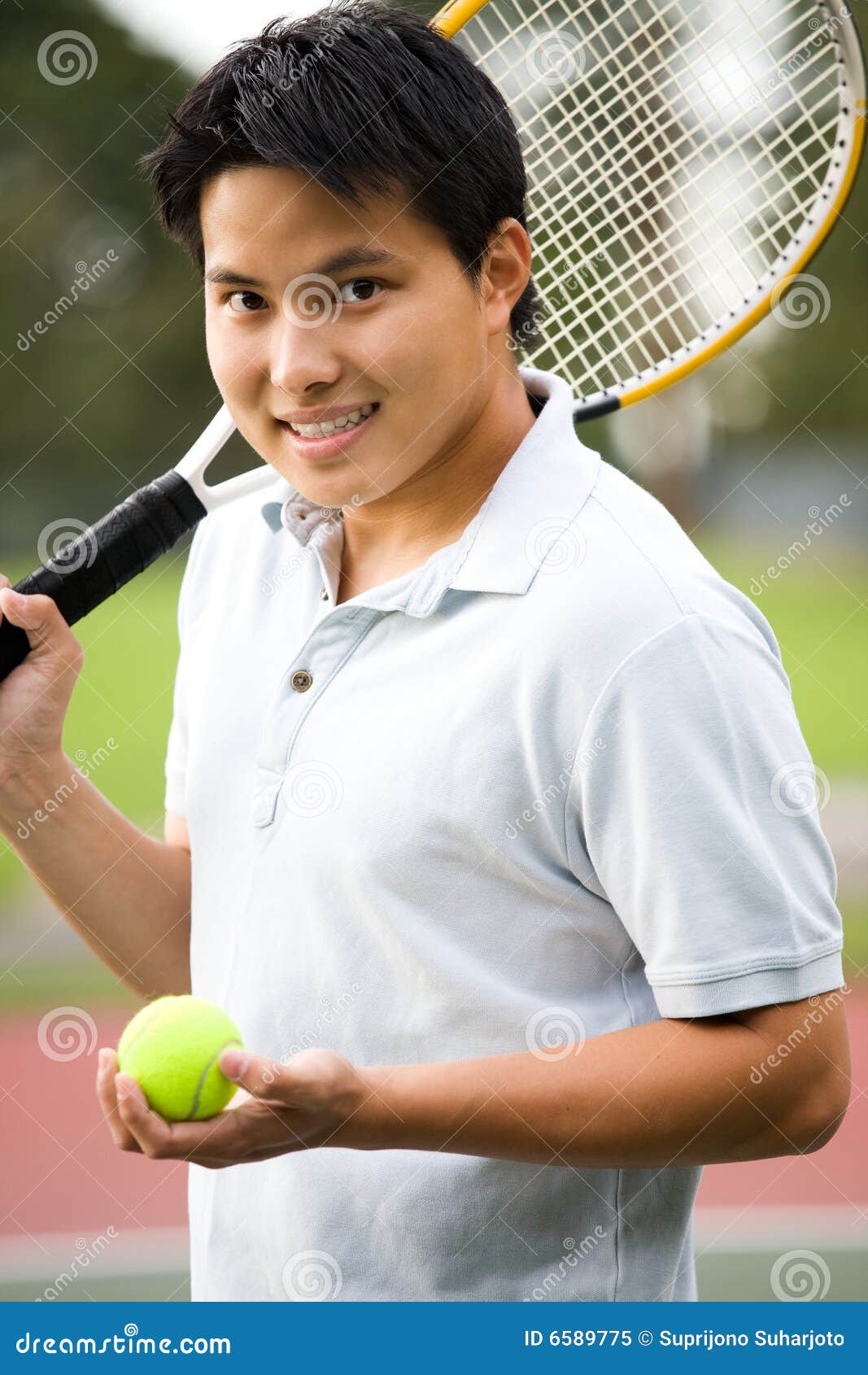 Young asian tennis player stock image. Image of copy, ball - 6589775