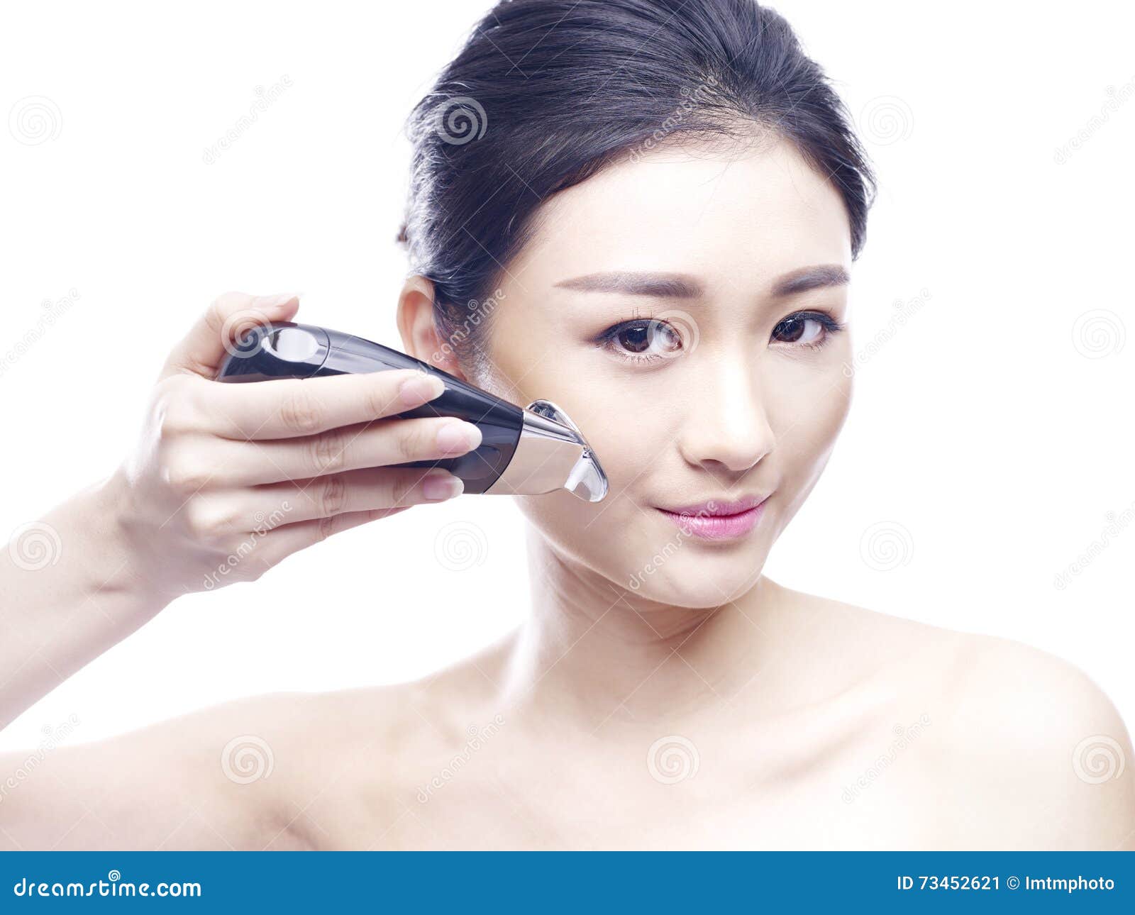Young Asian Woman Using a Face Spa Device Stock Image - Image of kong ...