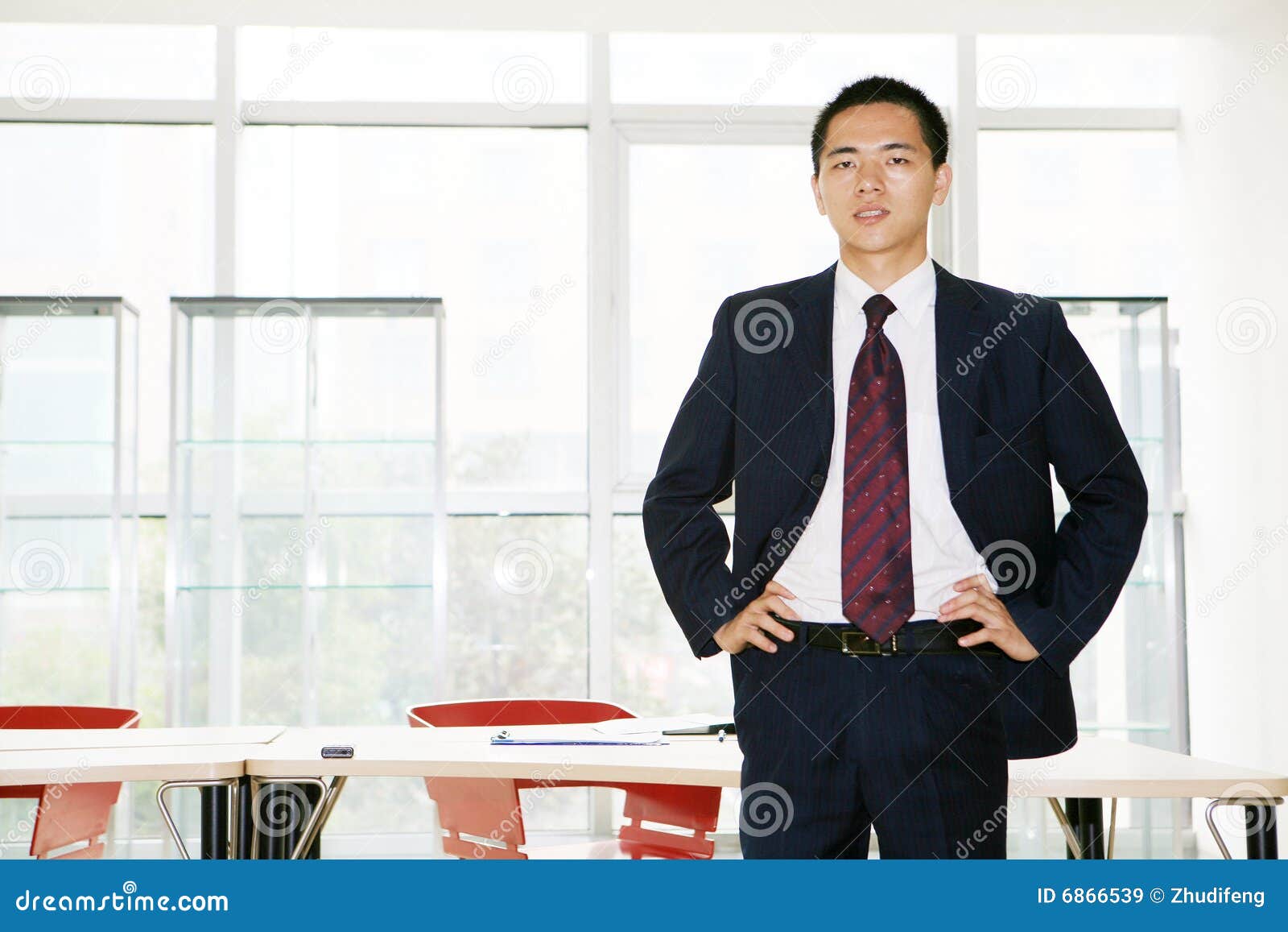 Young Asian Working in Office Stock Image - Image of formal, asia: 6866539