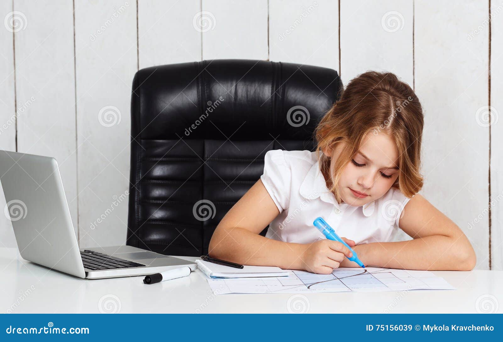 Young Beautiful Girl Drawing Graph at Working Place in Office. Stock ...